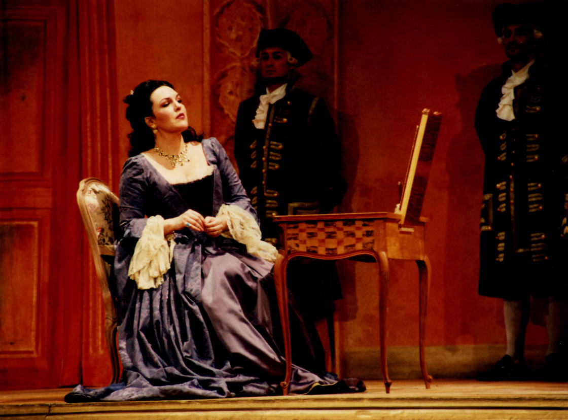 Press | Adrianne Pieczonka